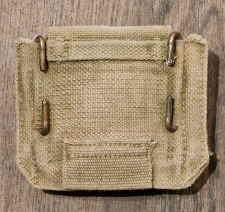 WW2 1941 BRITISH ARMY 37 PATTERN WEBBING AMMUNITION POUCH | eBay UK