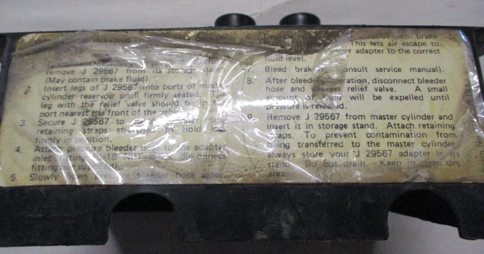 KENT MOORE TOOL J-29567 UNIVERSAL BRAKE PRESSURE BLEEDER ADAPTER ...