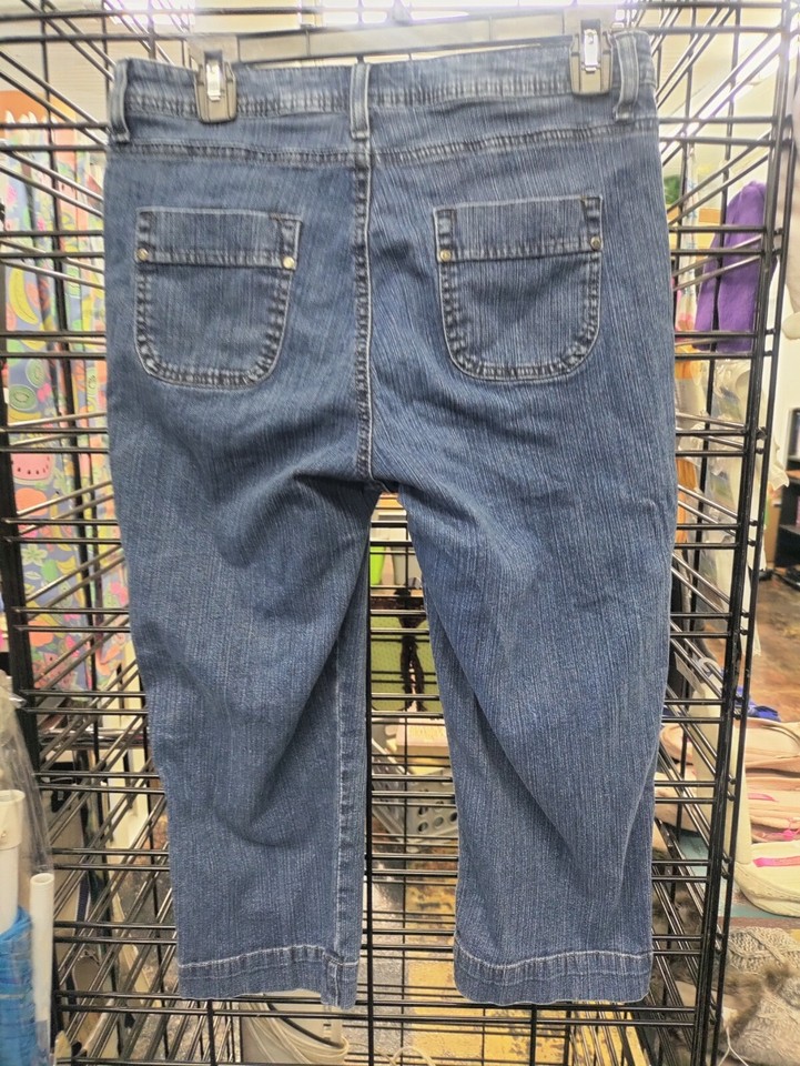 Women's Capris, Brand VF Jeans wear LP, Size 6M, Blue Jeans Material | eBay