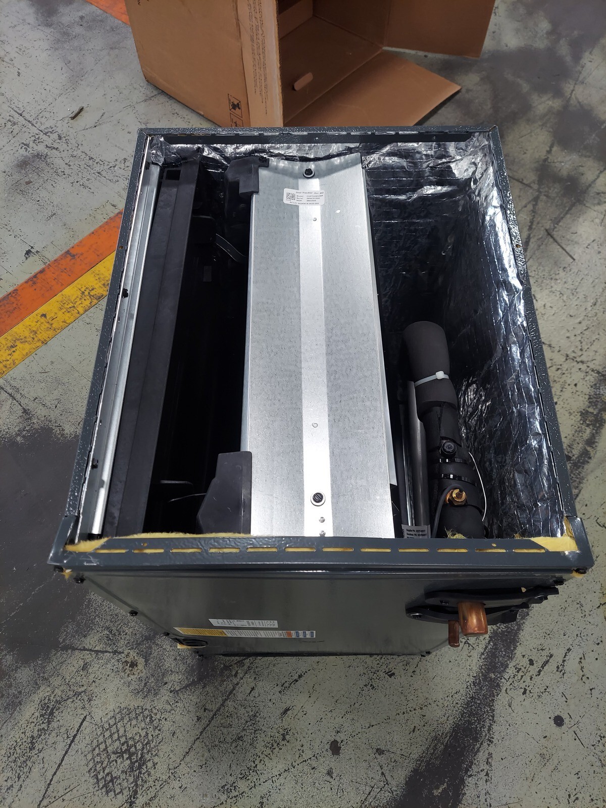 Goodman 3 TON Horizontal Evaporator Coil, CHPTA3630B4, Scratch & Dent ...