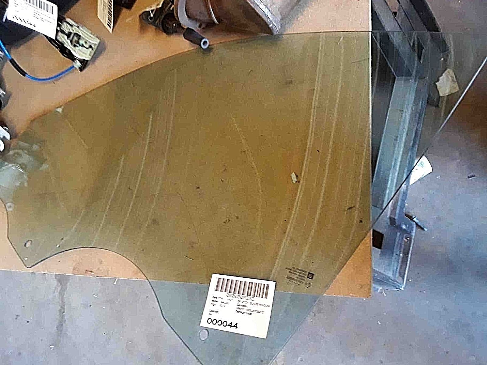 2014 CHEVROLET MALIBU Door Glass Window Passenger Right RH OEM Q | eBay