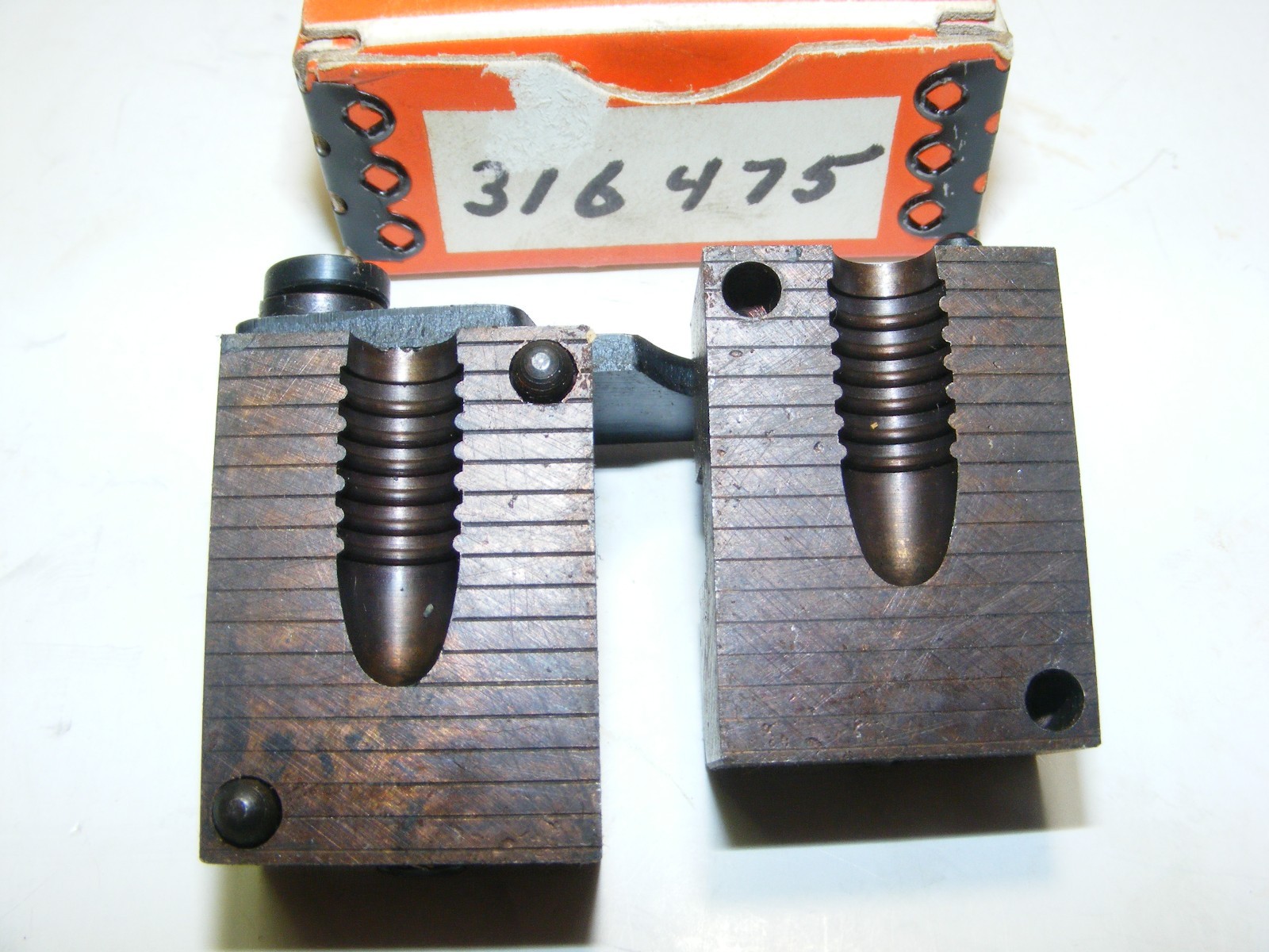 Lyman Ideal Single Cavity Bullet Mold 316475 for 8x51 MM Mauser w/ Box ...