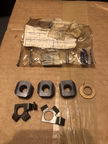 ford capri mk1,cortina mk2 wiper pivot shaft bushings.early type.nos ...