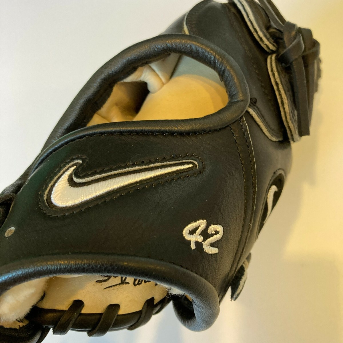 Mariano Rivera Signed Authentic Nike Game Model Baseball Mariano Rivera Signed Authentic Nike Game Model Baseball