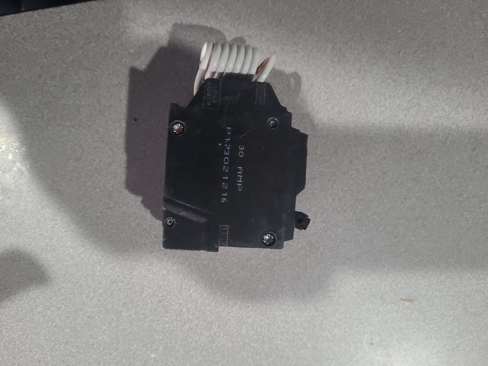 GE THQL2130GFT 30A 120/240V Self-Testing 2-Pole Gfci Plug-In Circuit ...