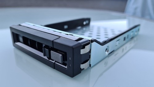 New QNAP, Supermicro, Intel server 3.5" CADDY with screws (41325-001554 ...