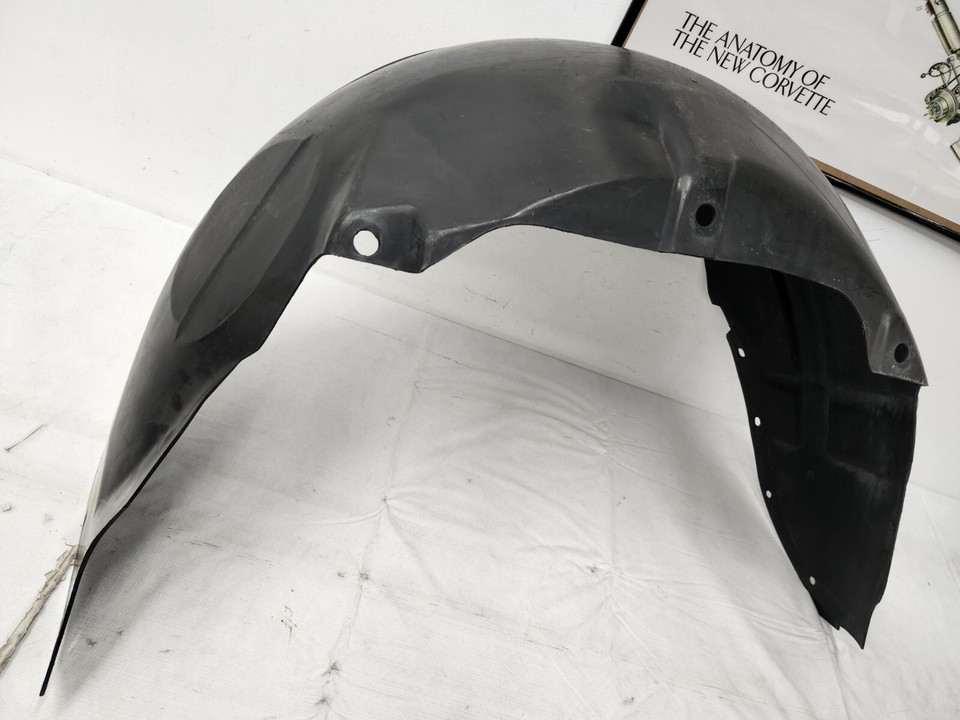 1984-1996 C4 Corvette Wheelhouse Inner Fender Liner Right Rear ...