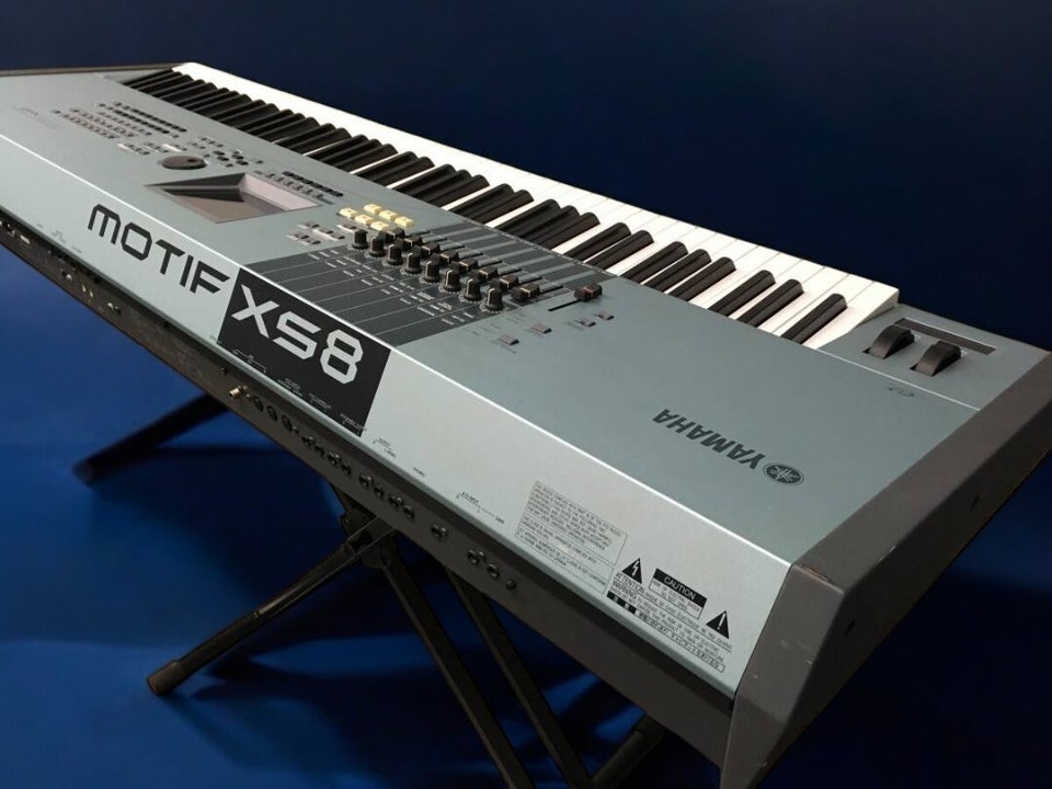 Yamaha Motif XS8 88 Keys Keyboard Synthesizer Music Workstation Tested ...
