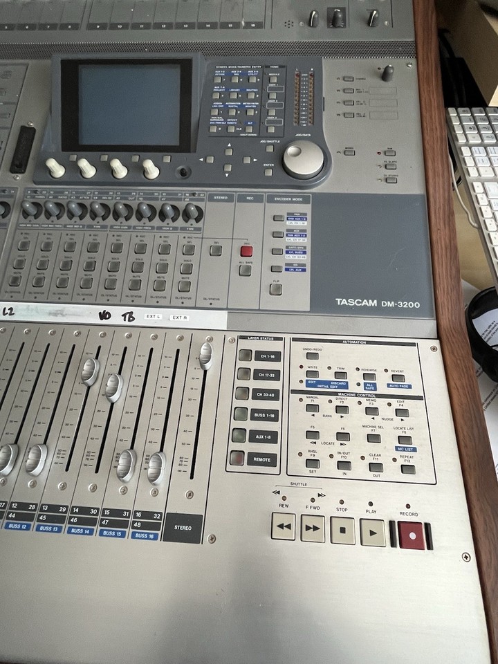 Tascam DM-3200 Studio Digital Mixing Console with DAW Control and ...