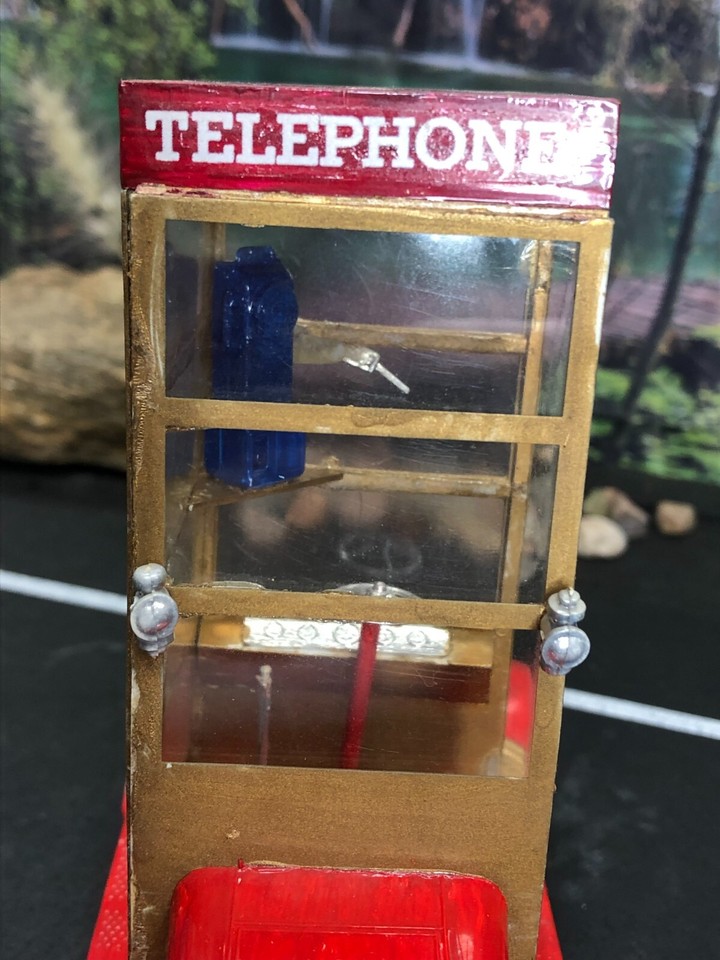 Started ~ MPC 1:25 Scale Model Kit CARL CASPER'S TELEPHONE BOOTH PHONE ...