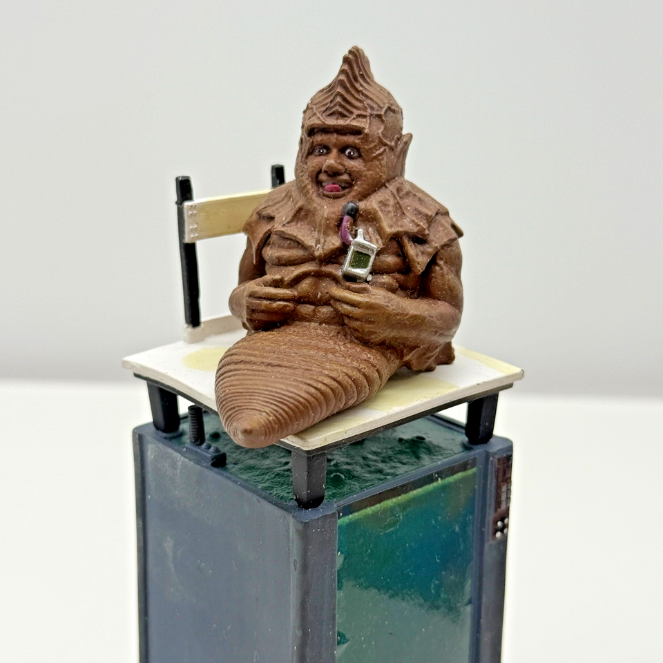 DOCTOR WHO SIL FIGURE WITH TANK , from vengeance on varos . | eBay UK