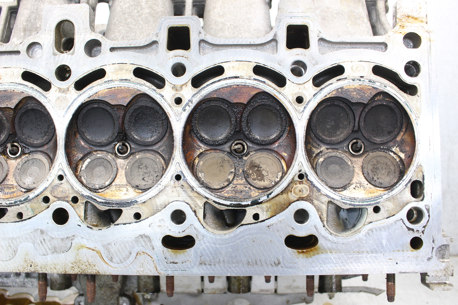 2007-2013 BMW N51 I 3.0L 6-Cylinder SULEV Engine Cylinder Head w Valves ...