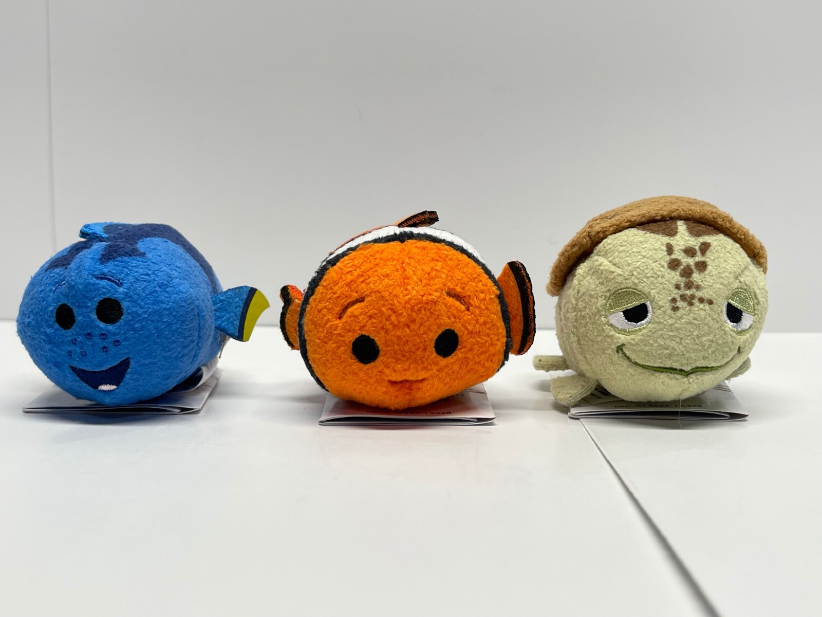 BNWT DISNEY STORE TSUM TSUM PLUSH SET OF 3 FINDING DORY NEMO CRUSH | eBay