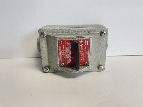 EATON CROUSE HINDS EDSC218 EXPLOSION PROOF SWITCH 3/4" 2-Pole STOCK ...