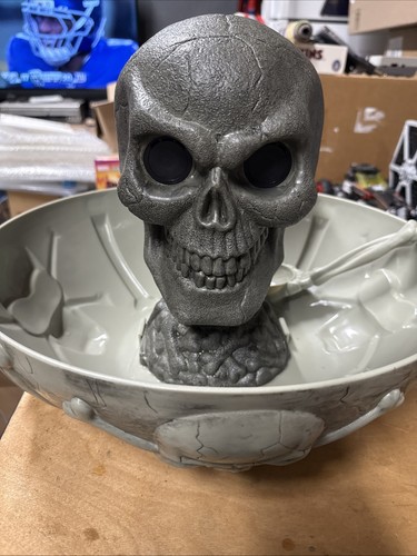 Halloween Skull Punch Bowl Fountain Bleeding Eyes Bone Ladle Electric ...