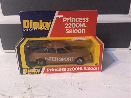 Rare Vintage Dinky Toys 123 Princess 2200HL Saloon Intersport Original ...