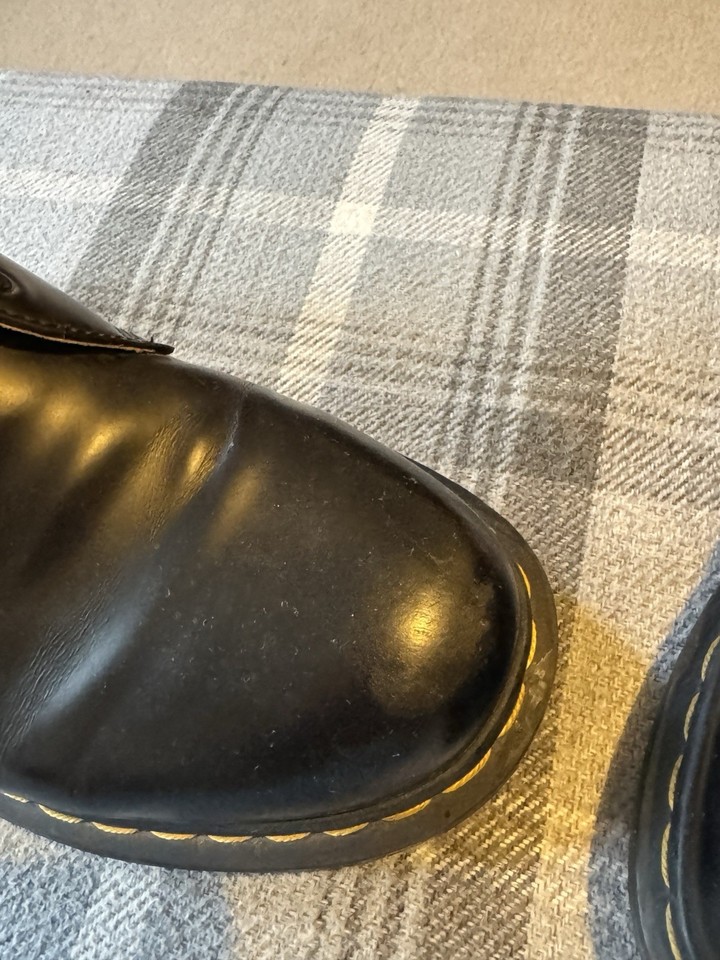 Dr. Martens 1461 Shoes UK 8 Black Smooth Leather Oxford Yellow Stitch ...