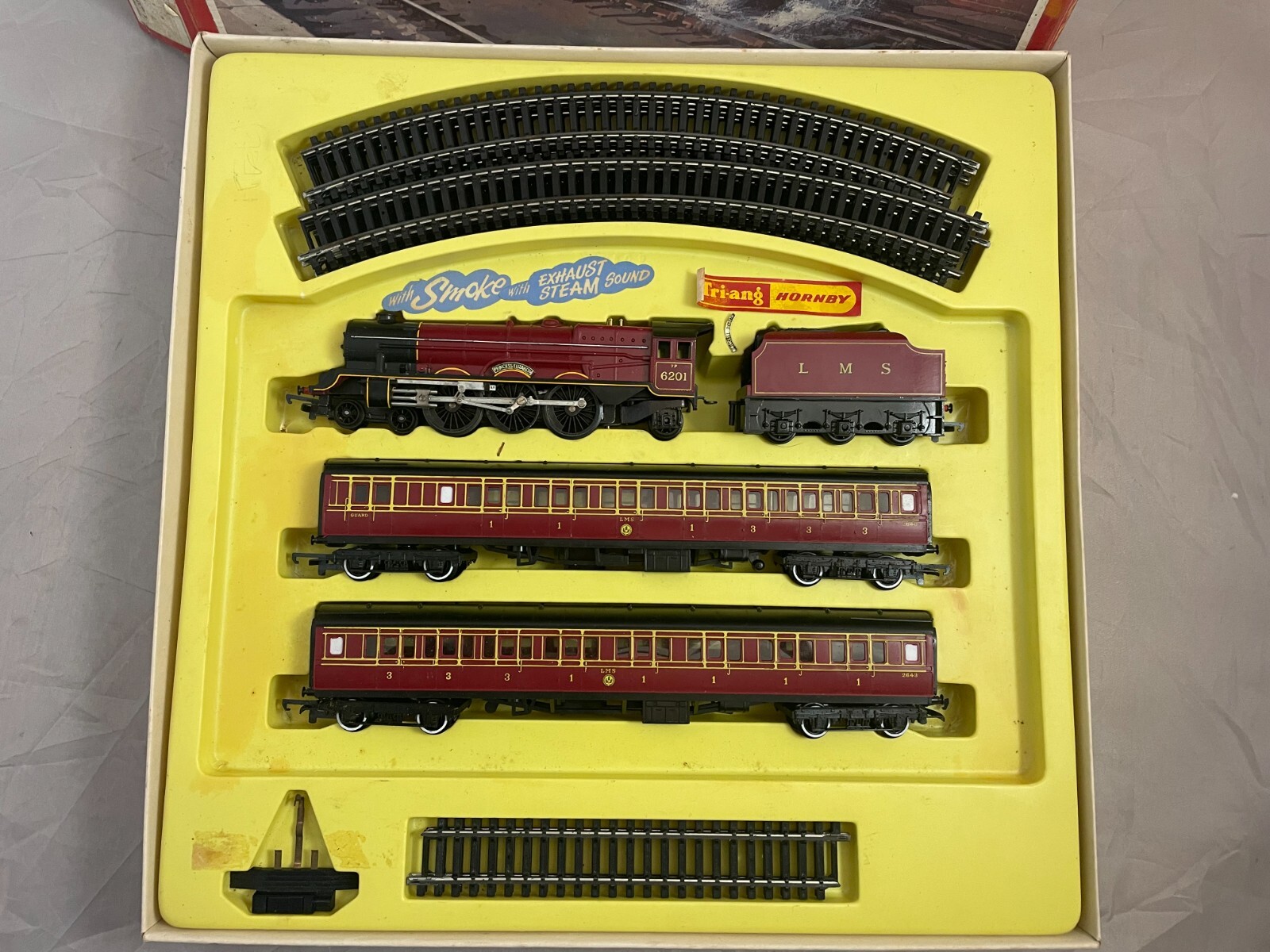 Triang Hornby RS609 Express Passenger Train Set with Princess Elizabeth ...