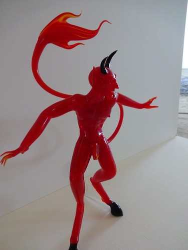Glass Art work/sculpture of RED DEVIL, by John Zinner - standing w arms ...