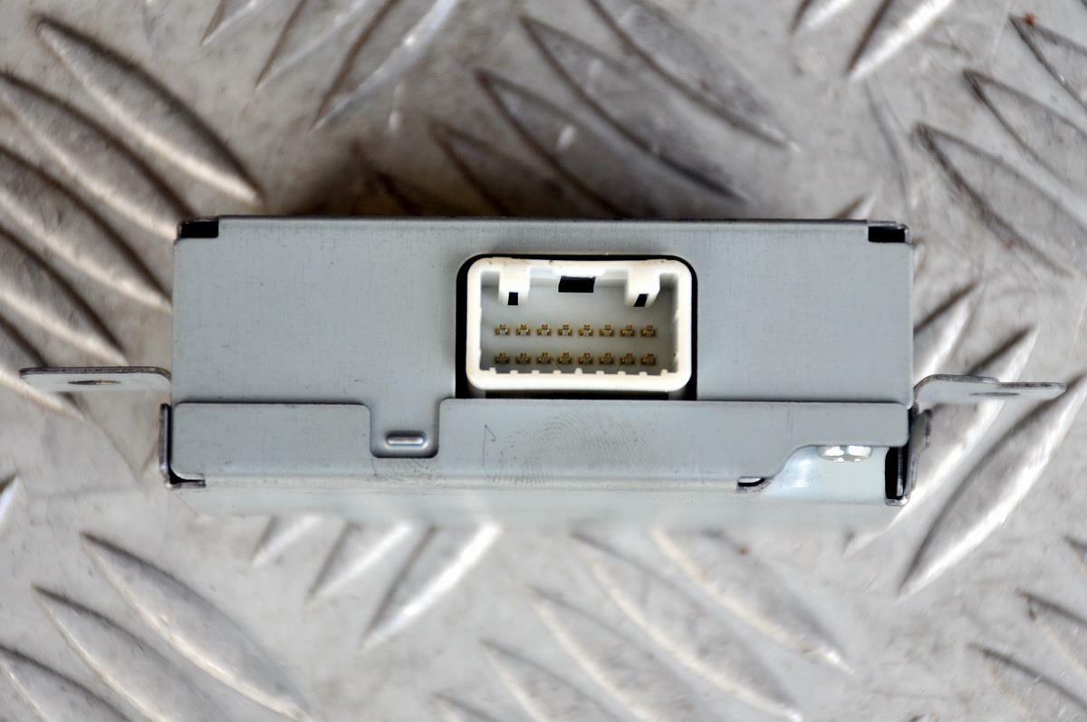 Mitsubishi Outlander mk3 2.0 PHEV approaching vehicle module / ECU ...