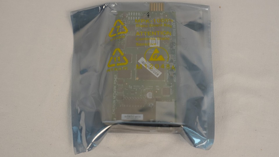 Vertiv Liebert IntelliSlot Unity - SNMP - Network Card | Remote ...