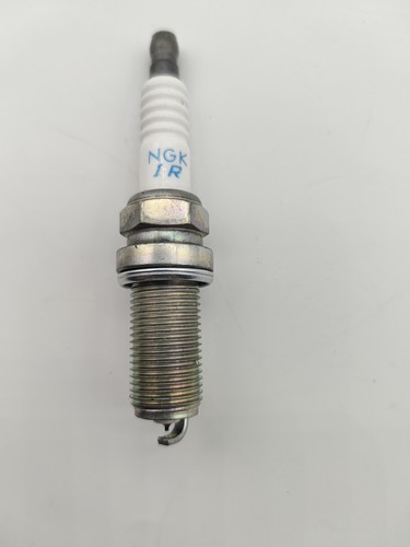 6 pack 18840-11051 Spark Plug ILFR5B11 FOR HYUNDAI SANTA FE KIA OPTIMA ...