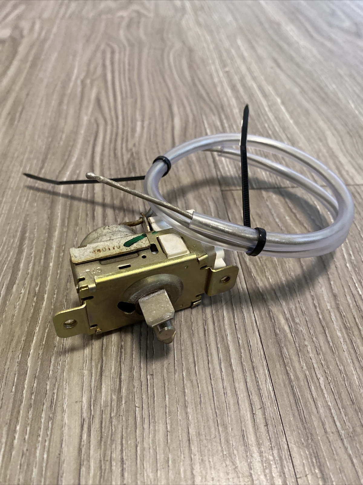 GE Refrigerator Temperature Control Thermostat WR9X588 WR09X0588 ...