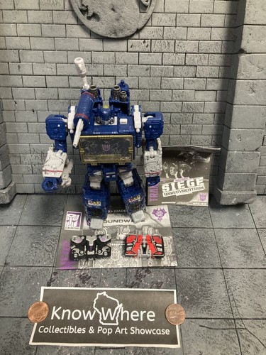 Transformers 2019 WFC Siege: Soundwave Laserbeak Ravage Complete Set Of ...