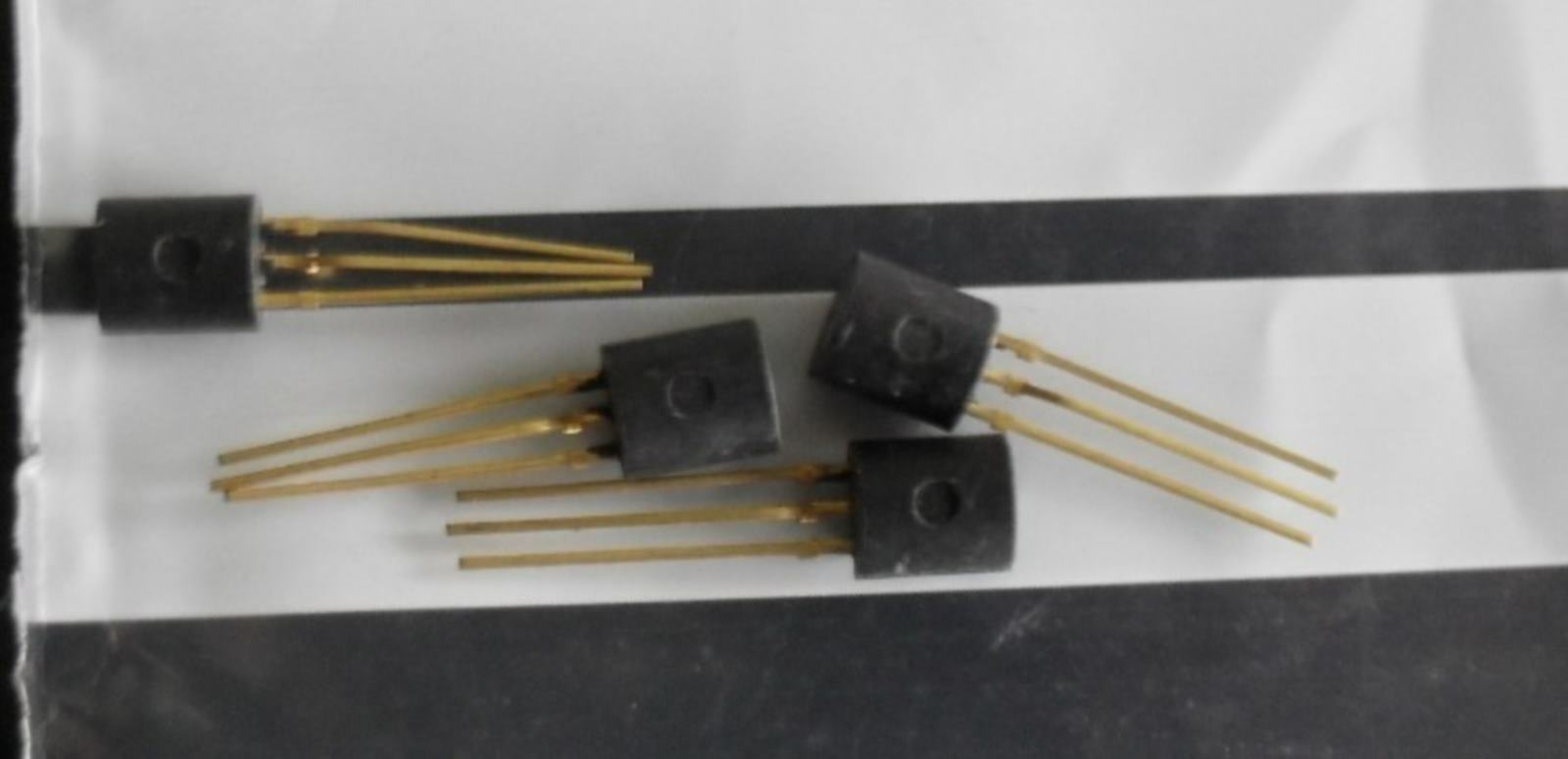 BF158 - BF167 - BF180 - BF198 - BF199 - BF233 TRANSISTOR NPN (x2) (x4 ...