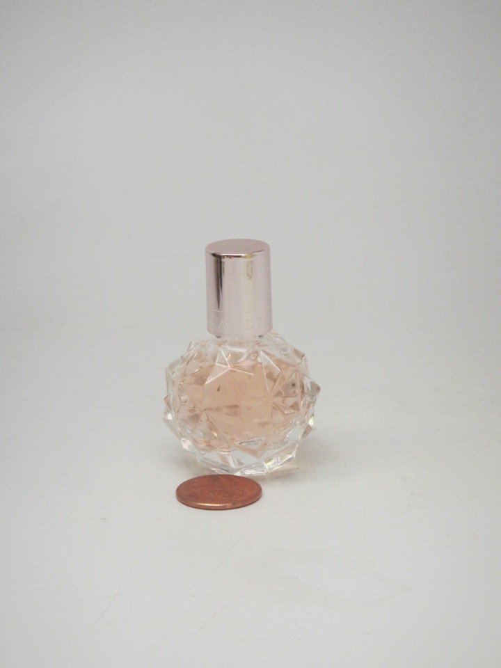 Ari by ARIANA GRANDE EAU de PARFUM 1.7oz/50mlSpray + MINI PARFUM .25oz ...