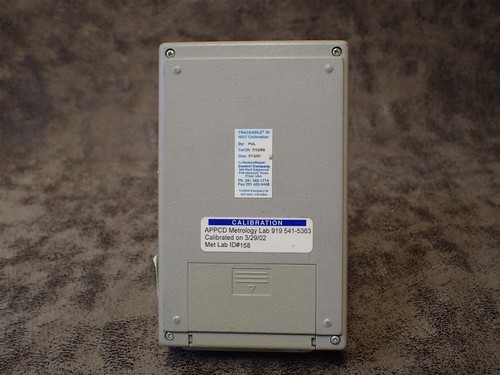 VWR model 61220-601 Traceable Digital Thermometer w/ 61220-604 Probe B ...