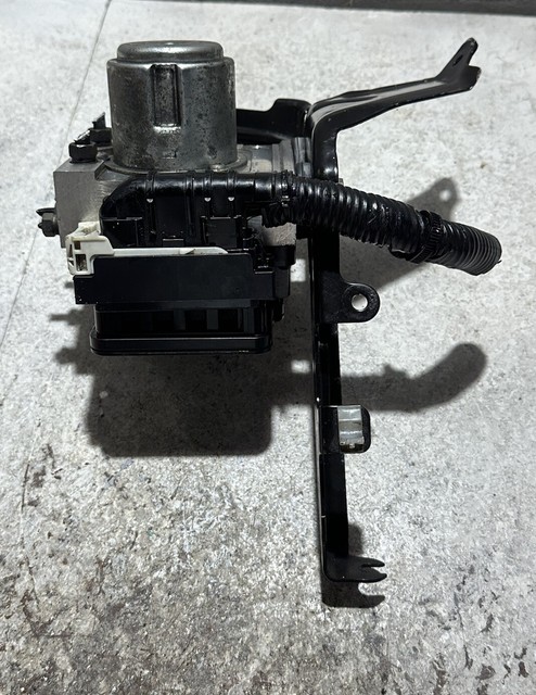 08 09 10 Honda Accord ABS Pump Anti Lock Brake Module Assembly 2008 ...