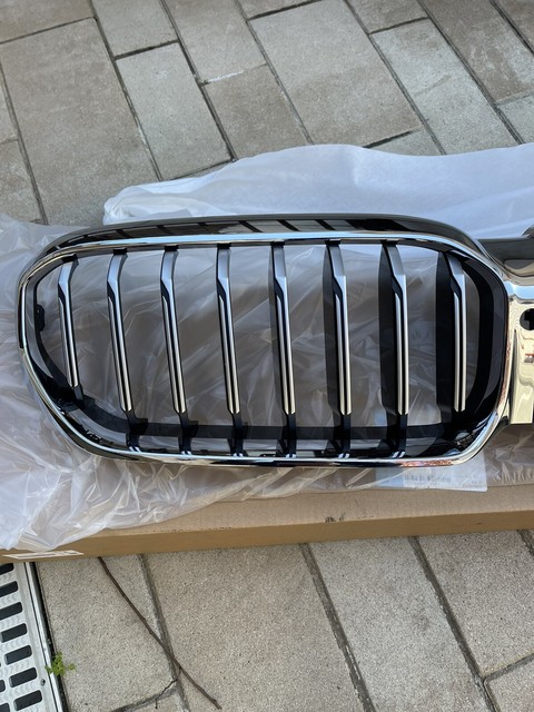 2021 2022 BMW 5 Series Front Bumper Grille OEM 51139464210 In Factory ...