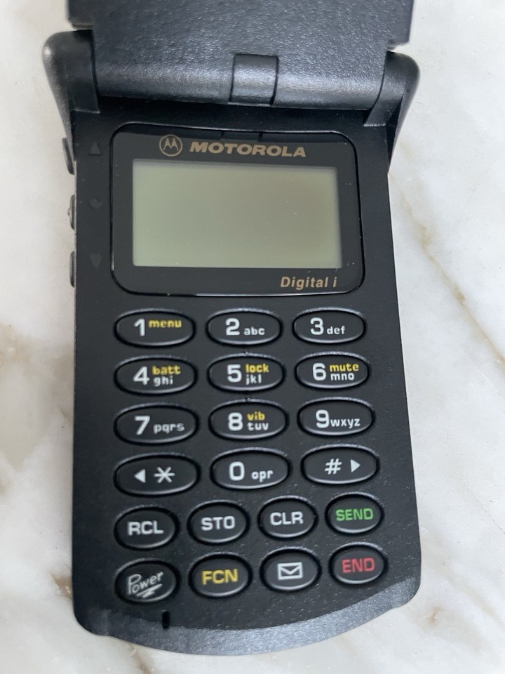 MERCEDES BENZ MOTOROLA STARTAC BLACK FLIP CELL PHONE MERCEDES STARTAC ...