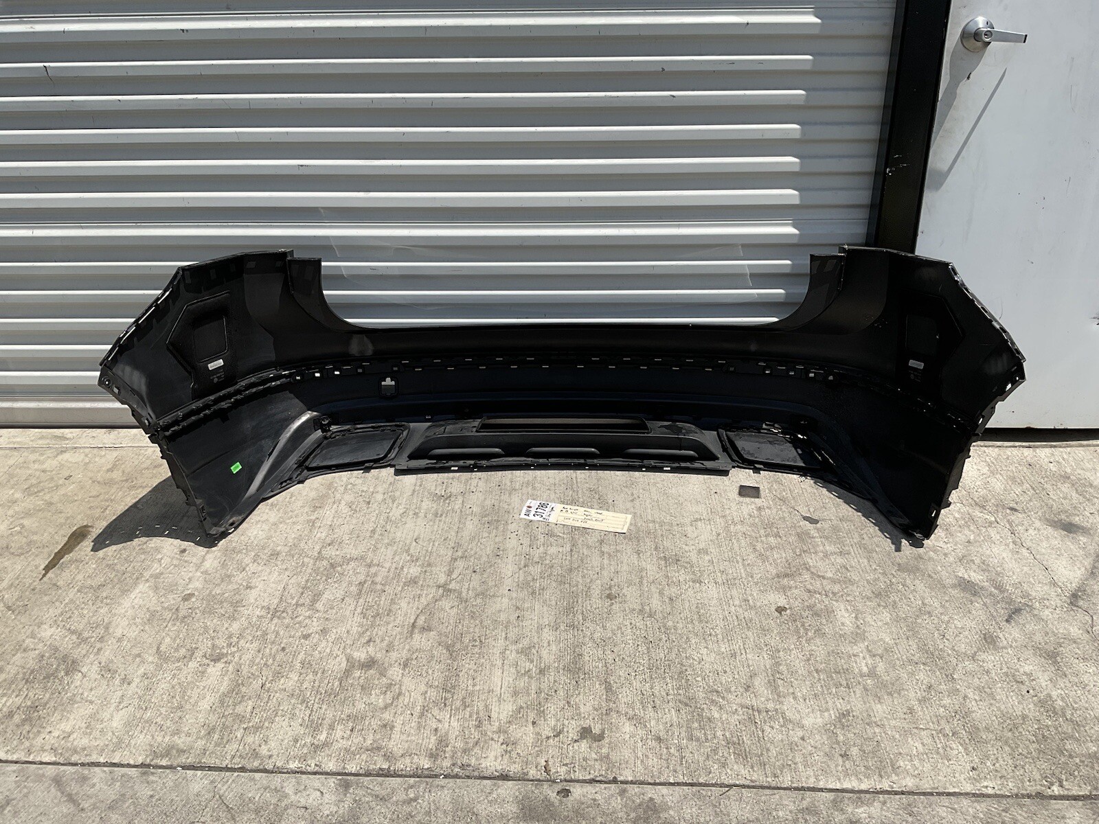 2018 2019 2020 VOLKSWAGEN TIGUAN REAR BUMPER COVER OEM NO SHIPPING | eBay