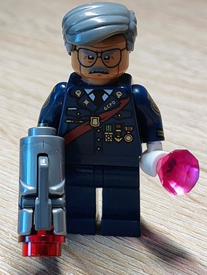 Lego Minfigur DC Super Heros Minifigur / Com. Gordon/ The Lego Batman ...