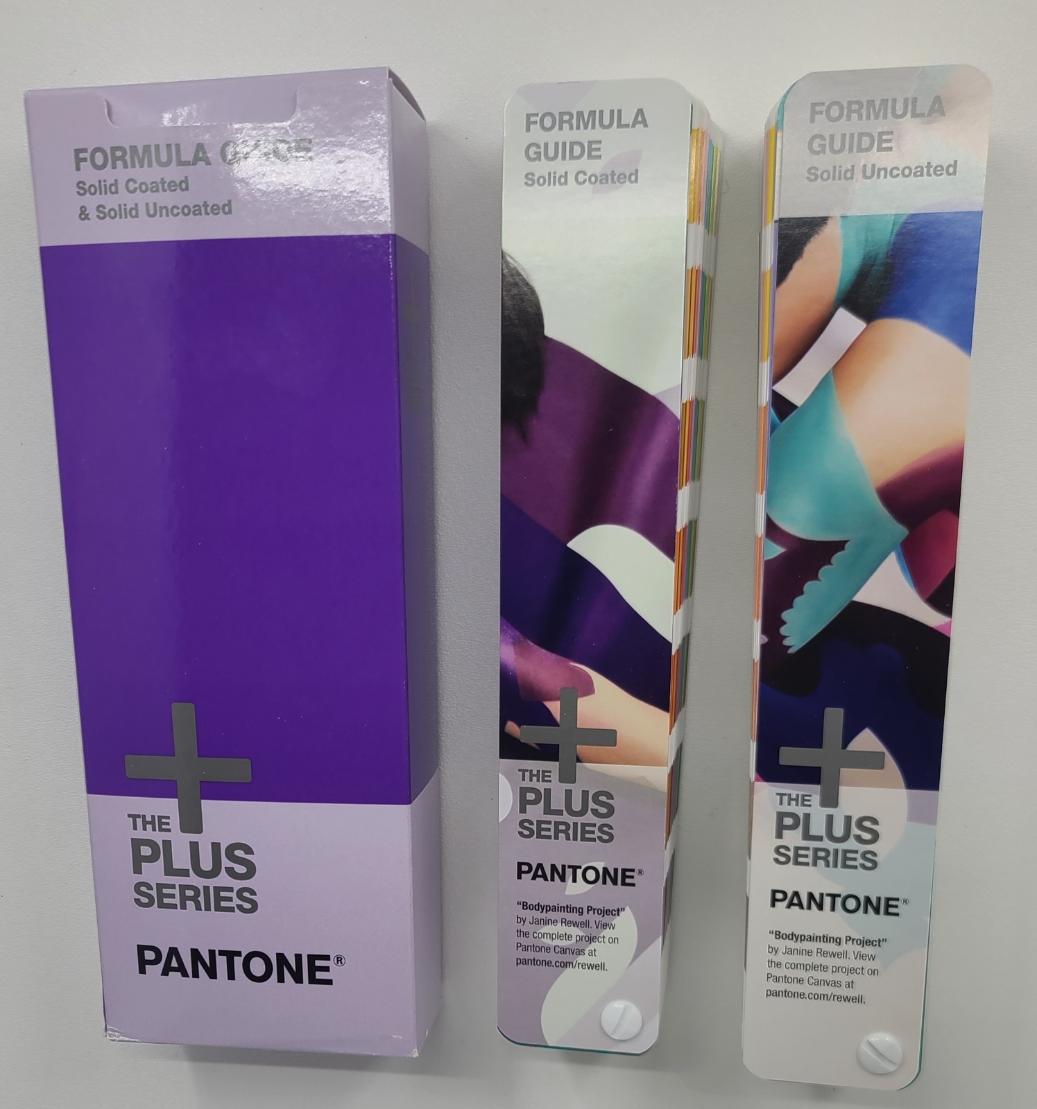 Pantone Formula Guides Solid Coated & Uncoated GP1601N *Color Reference Guide* | eBay