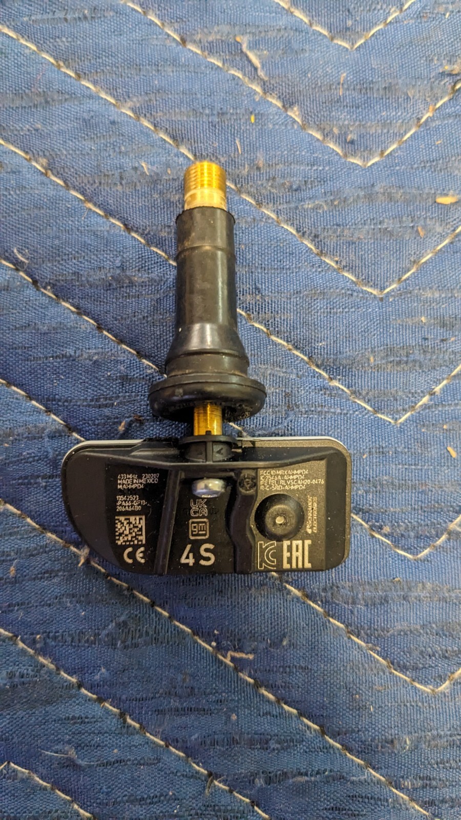 OEM 2021-23 GM Tire Pressure Sensor | eBay