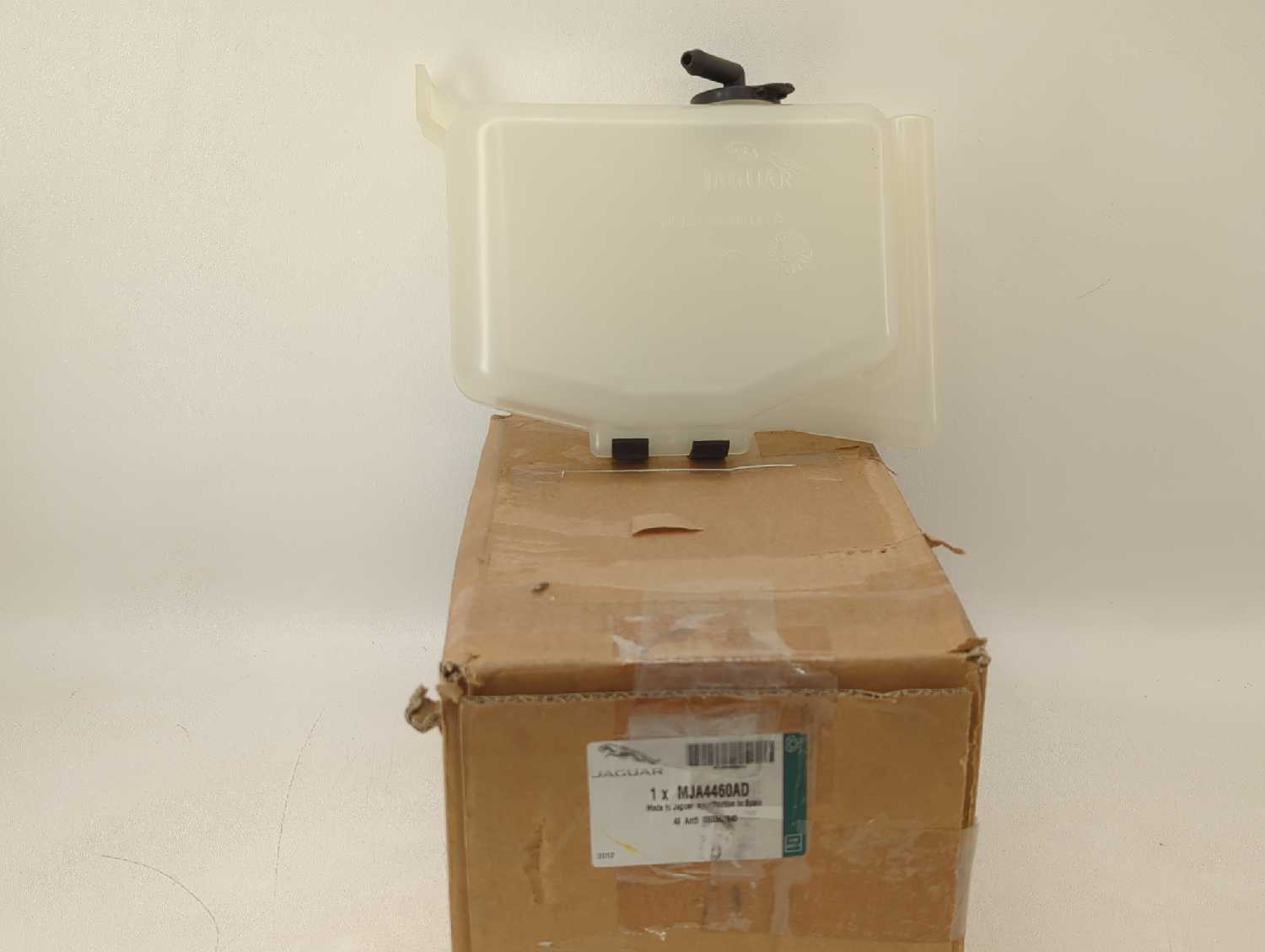 98-06 Jaguar Xk8 Radiator Coolant Reservoir 2 Lines MJA4460AD for sale ...