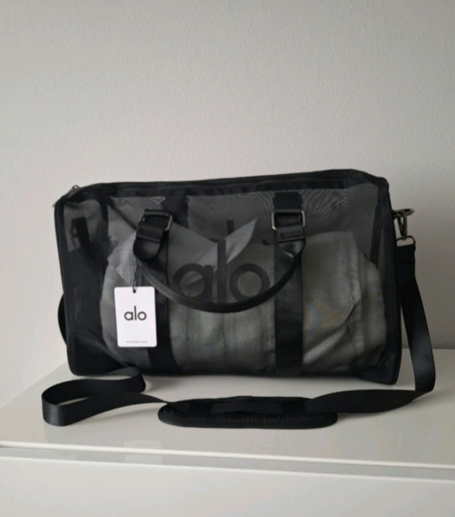 ALO Yoga Mesh Duffle Bag NWT – Lightweight Black Gym & Travel Tote | eBay