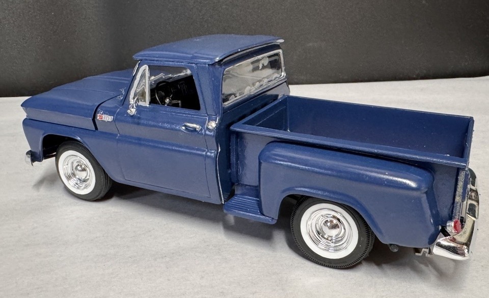 Revell 1965 Chevy Stepside Pickup Truck Blue 1/25 Model Kit Pro Built ...