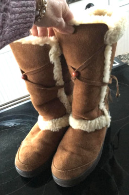 Ugg Nightfall Tall Sheepskin Lined Boots Size 6 W SUPER CLEAN | eBay