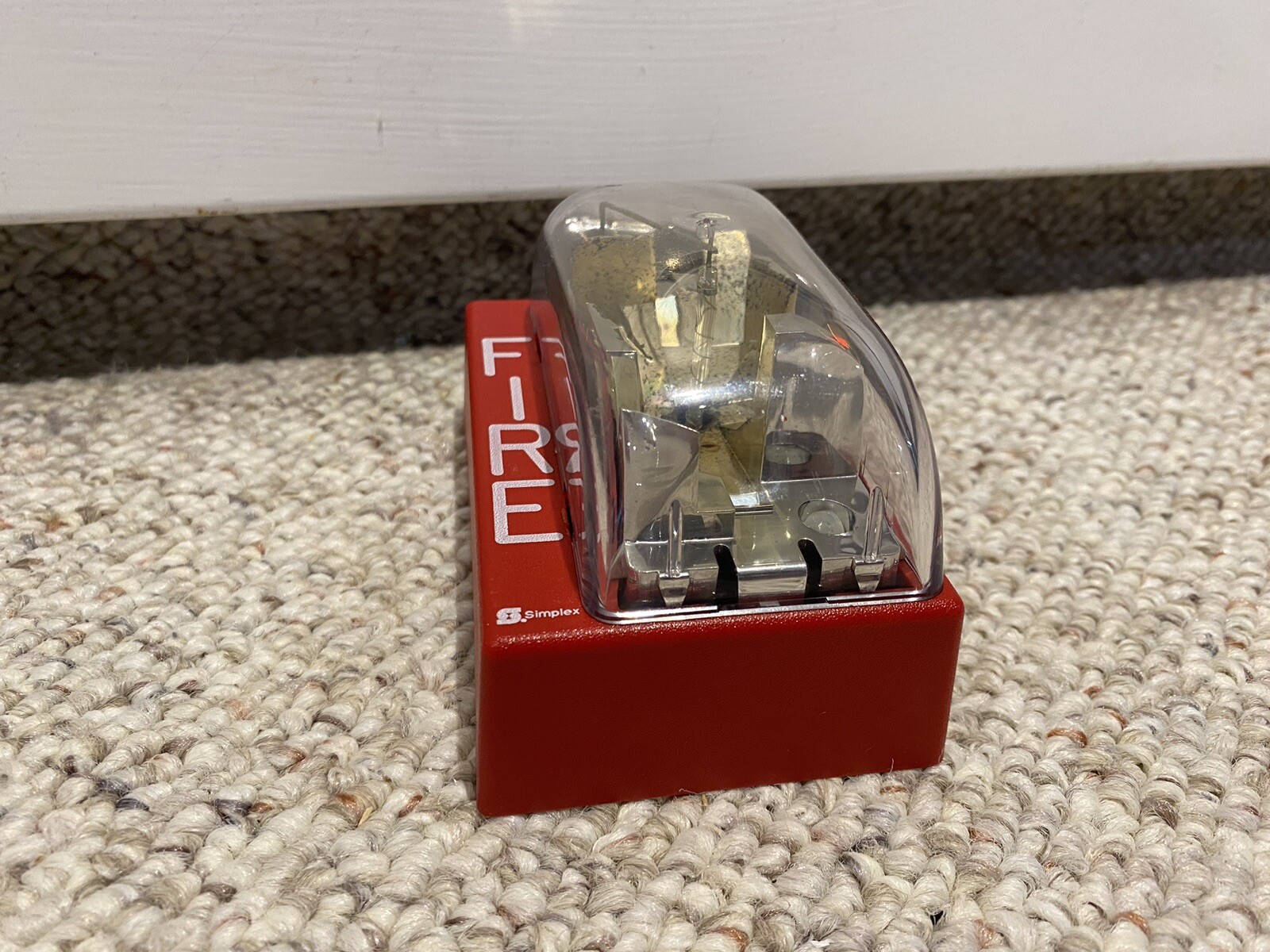 Simplex 4904-9136 Fire Protection Strobe Light 24VDC | eBay