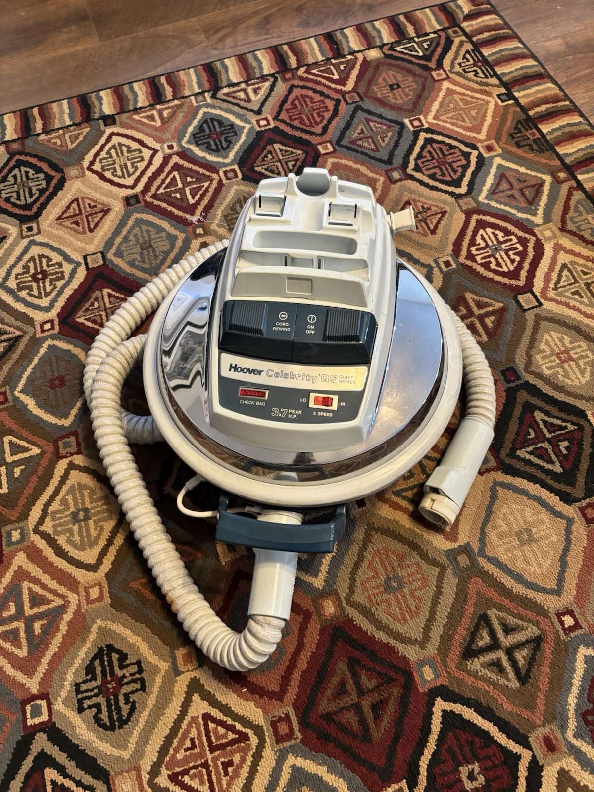 Hoover Celebrity QS Series 3.7 Peak HP Vacuum with No Attachment. Model ...