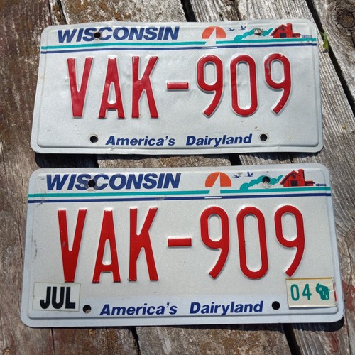 PAIR 2004 Wisconsin License Plates - "VAK-909" JUL 04 stickers ...