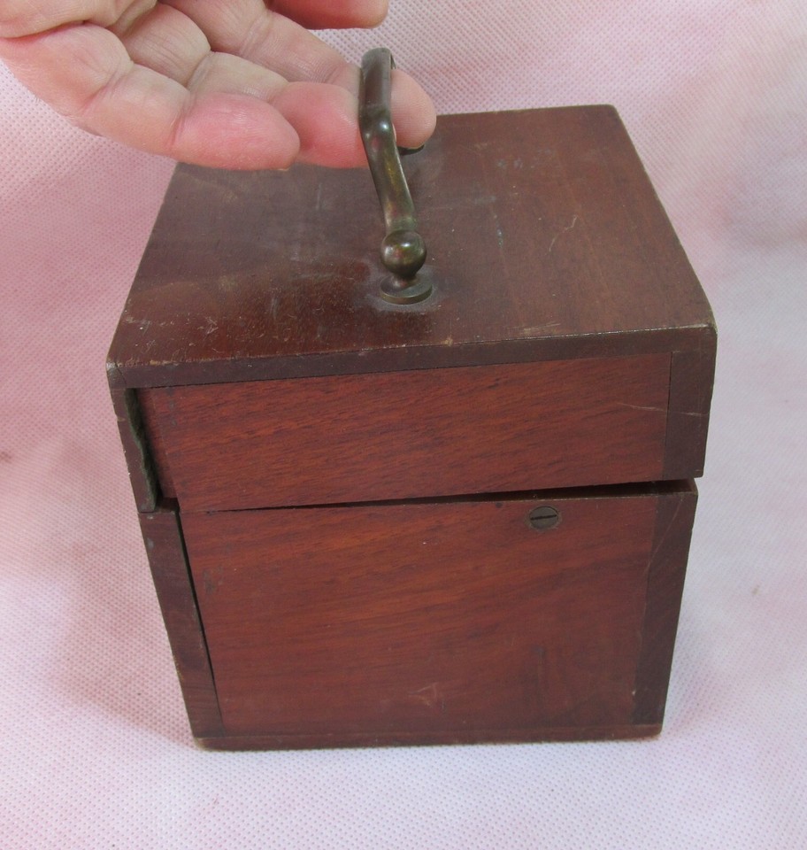OLD PORTABLE (GLASS BATTERY) MEDICAL ELECTRIC SHOCK MACHINE STIMULATOR ...