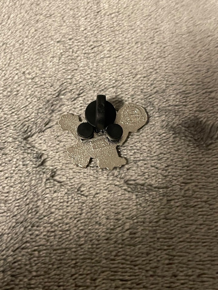 DISNEY TRADING PIN YETI PIN | eBay UK