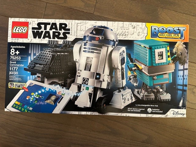 LEGO Star Wars 75253 Boost Droid Commander New in damaged box not open ...