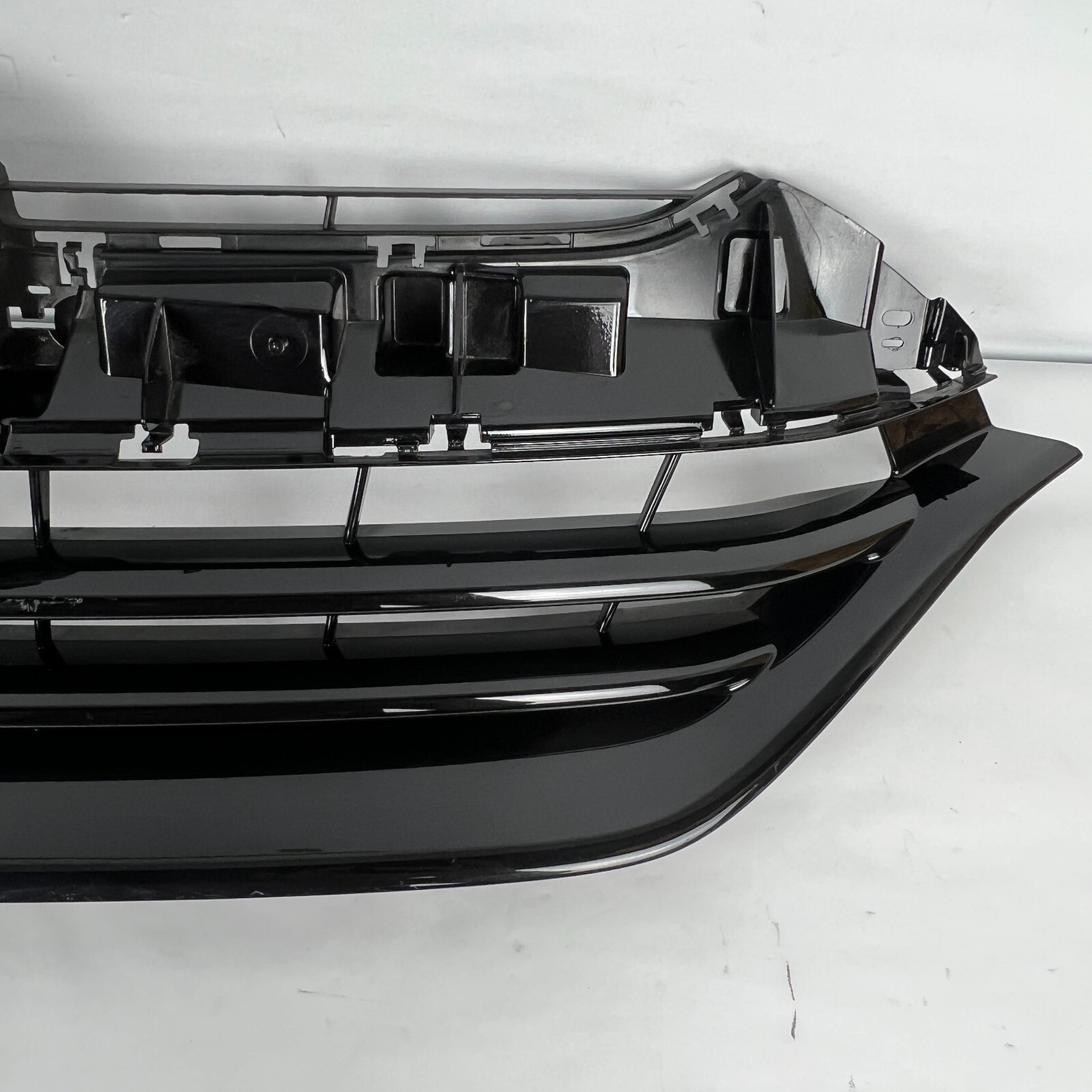 OEM 2017 2018 2019 Honda CR-V Front Upper Grille Base Gloss Black 71121 ...