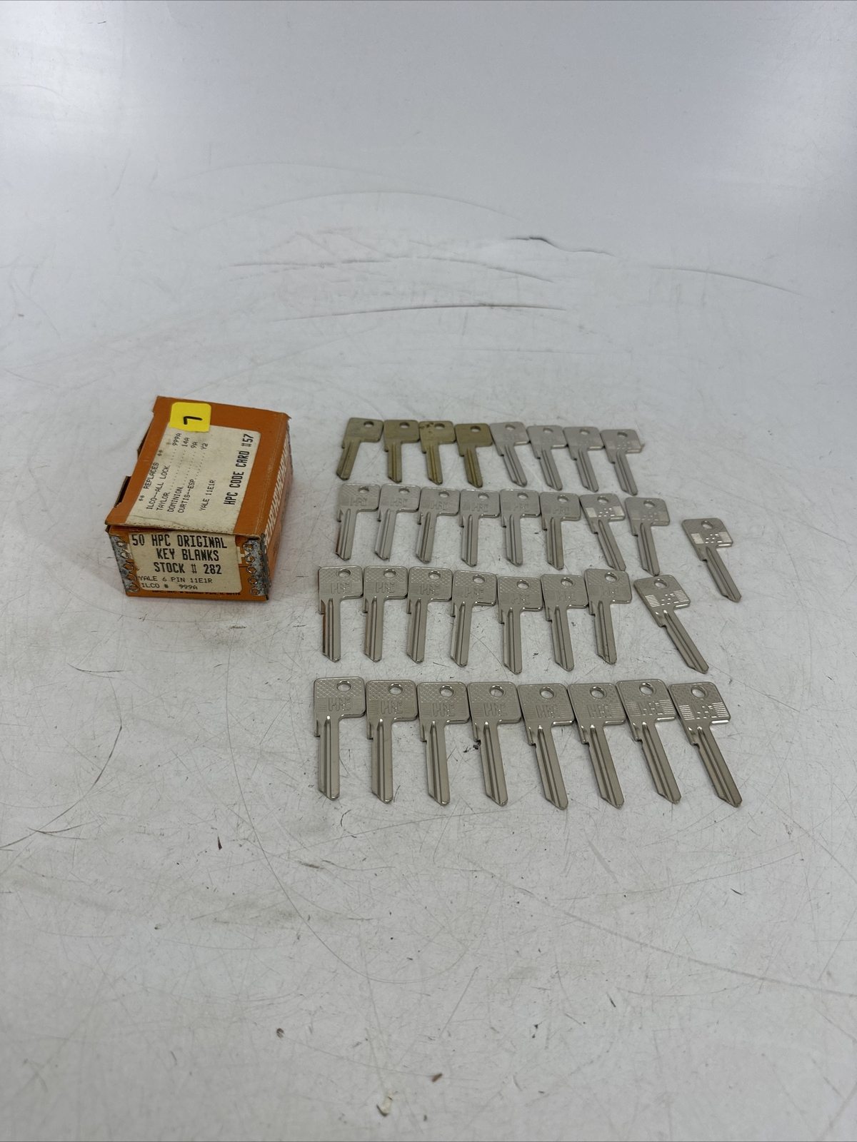 LOT OF 33 HPC 282 & YALE 11E1R Key Blanks ILCO 999A Taylor 14A Dominion ...